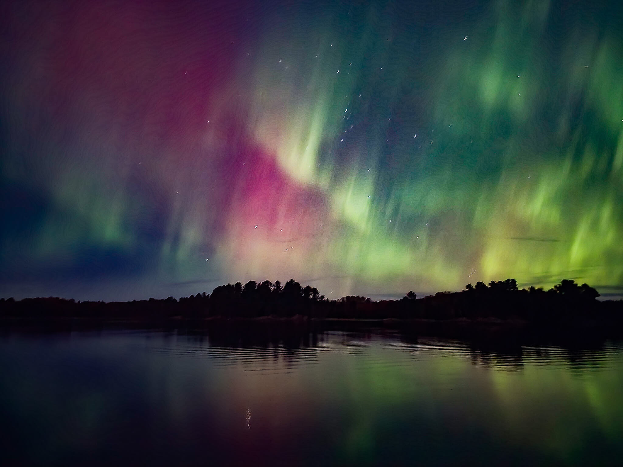 Northern Lights Grace the Pond! - Lure of the North